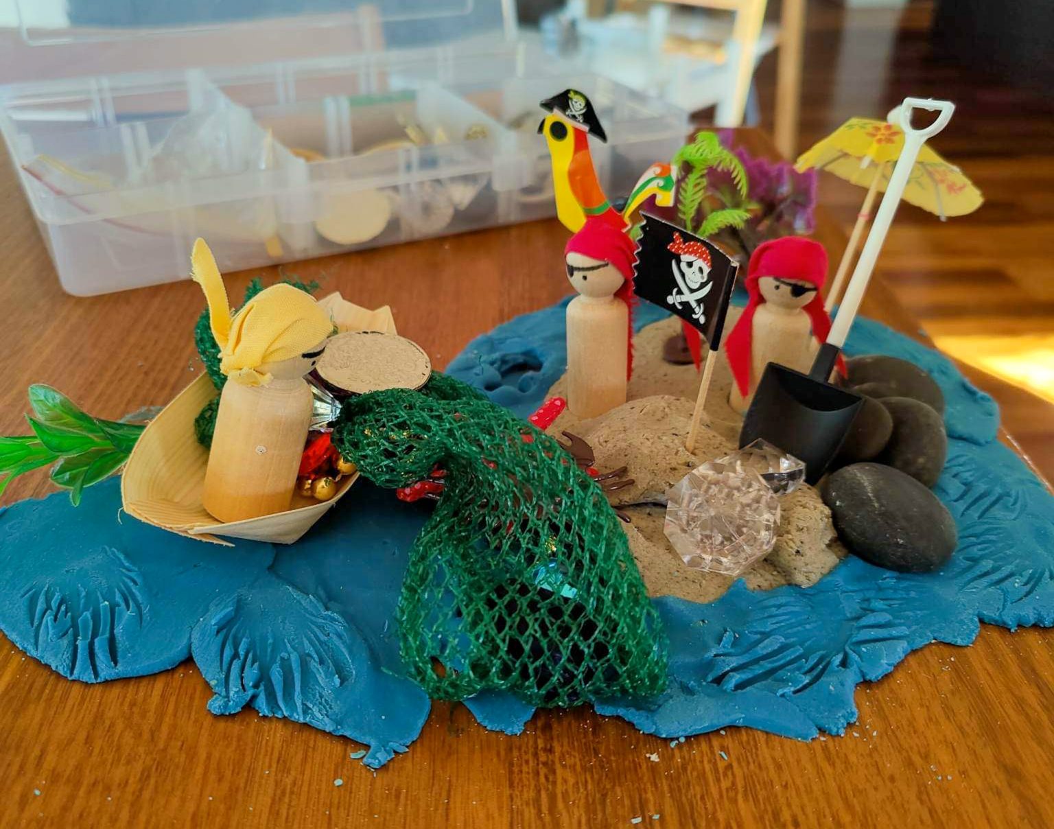 PIRATES PLAY KIT – Hands On Play